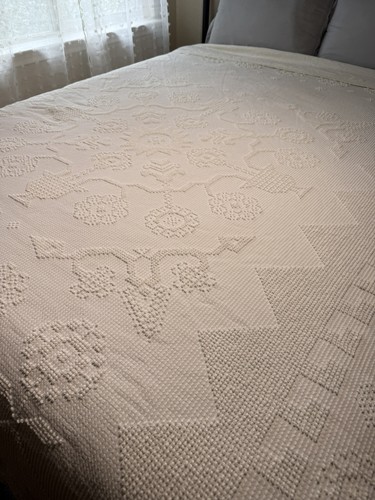 Vintage White Bates George Washington Choice Queen Bedspread Hobnail | eBay