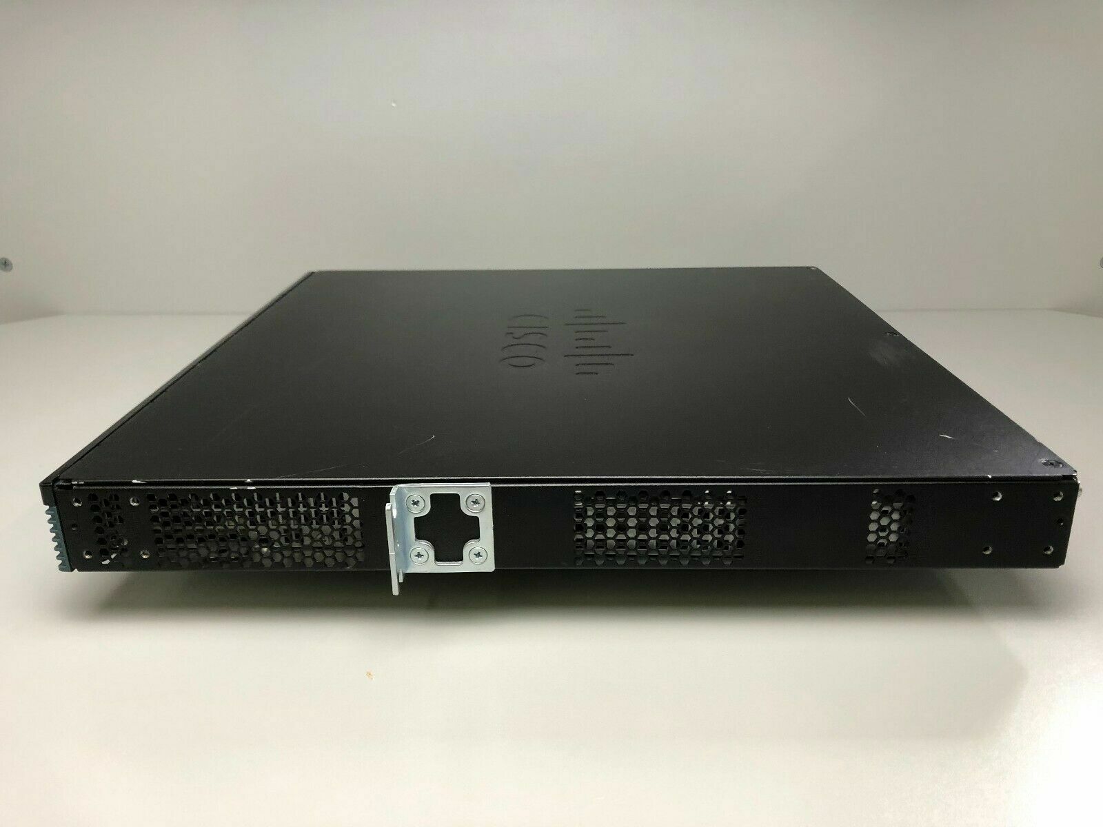 Cisco 2901-V/K9 Voice Bundle Router CISCO2901-V/K9 - Same Day Shipping ...