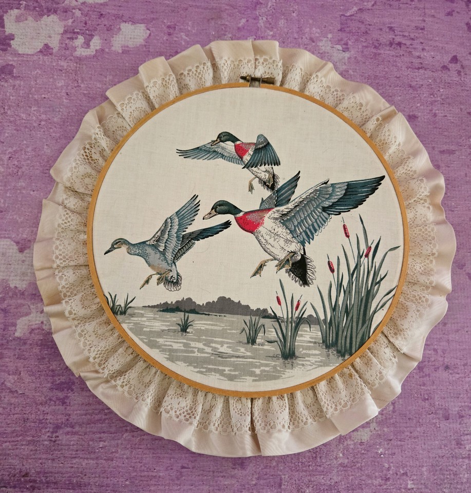 Ducks Embroidery Hoop Lace Wall Art Hanging Vintage Mallard Three Birds ...