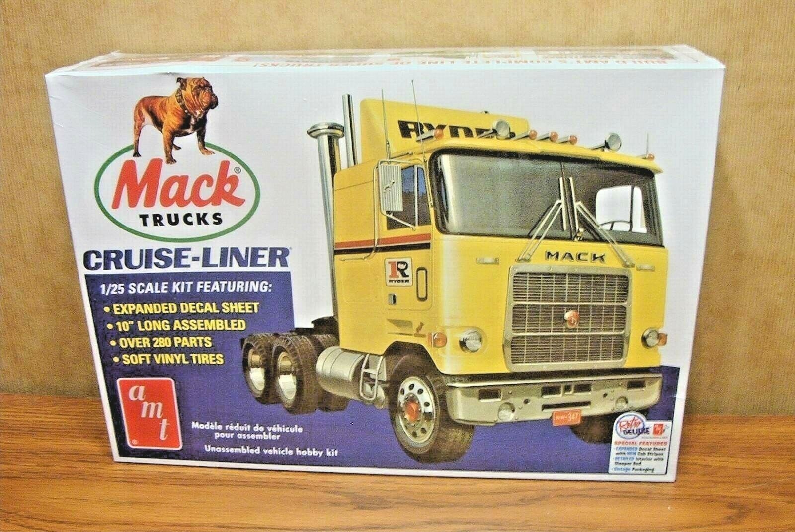 AMT MACK CRUISE-LINER SEMI TRACTOR 1/25 SCALE MODEL KIT 849398017371| eBay