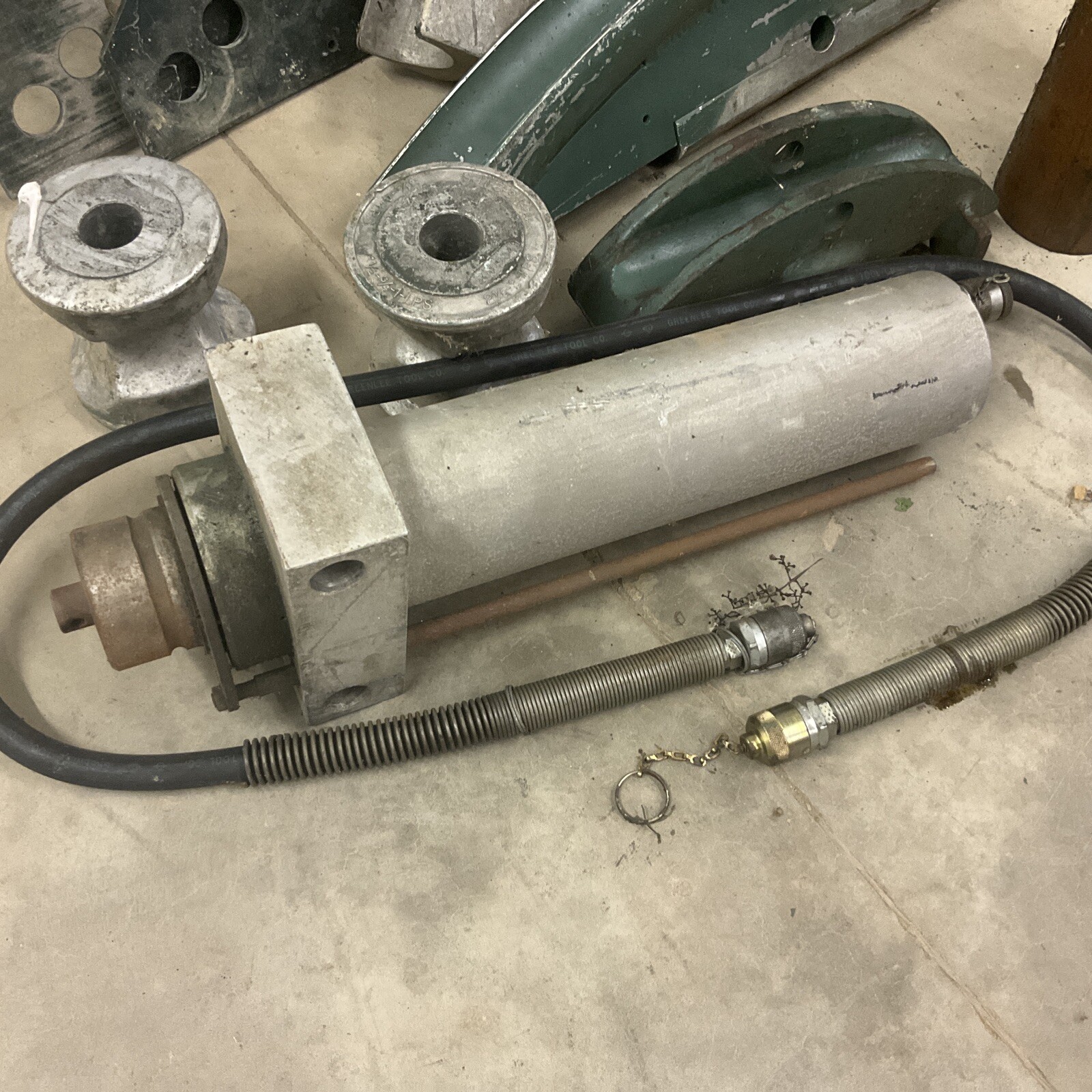 Greenlee 884 Hydraulic Bender 1 1/4 to 4" Rigid Pipe Bender | eBay