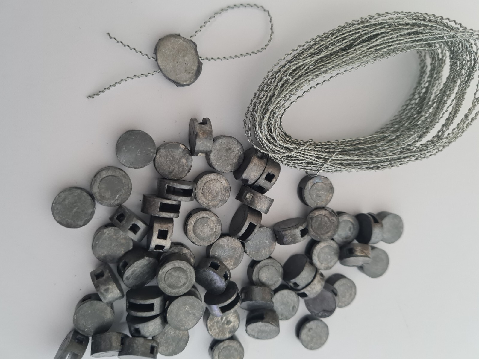 50 x 10mm ELECTRIC METER LEAD TAXI METER TAMPER PROOF SECURITY SEALS ...