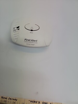 First Alert Carbon Monoxide Alarm Detector Wall Plug-In CO600 | eBay