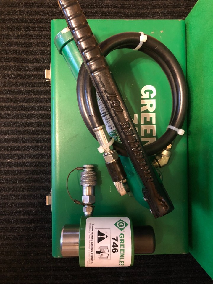 Greenlee 7506 Slug-Splitter Hydraulic Knockout Punch Set w/ 767 Hand ...