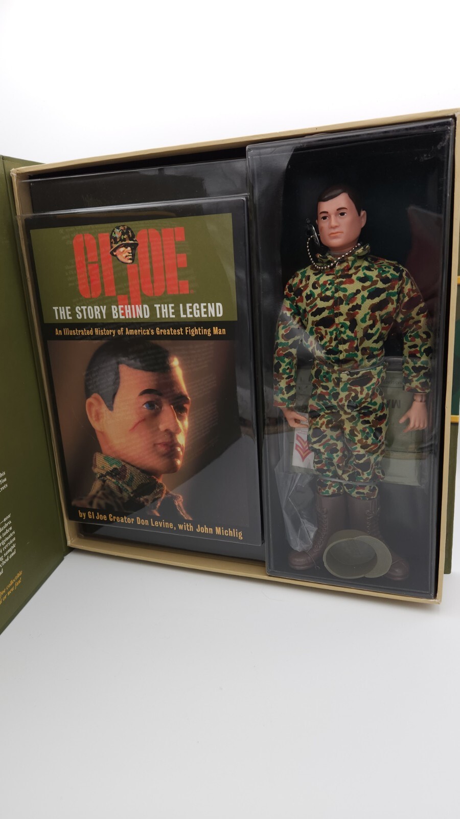 GI JOE ACTION MARINE MASTERPIECE EDITION DELUXE BOOK AND REPODUCTION ...