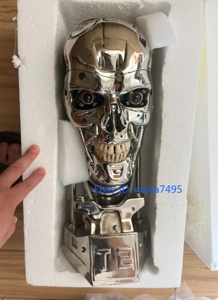 Endoskeleton Skull Bust T2 T800 1:1 Terminator Arnold Statue Resin ...