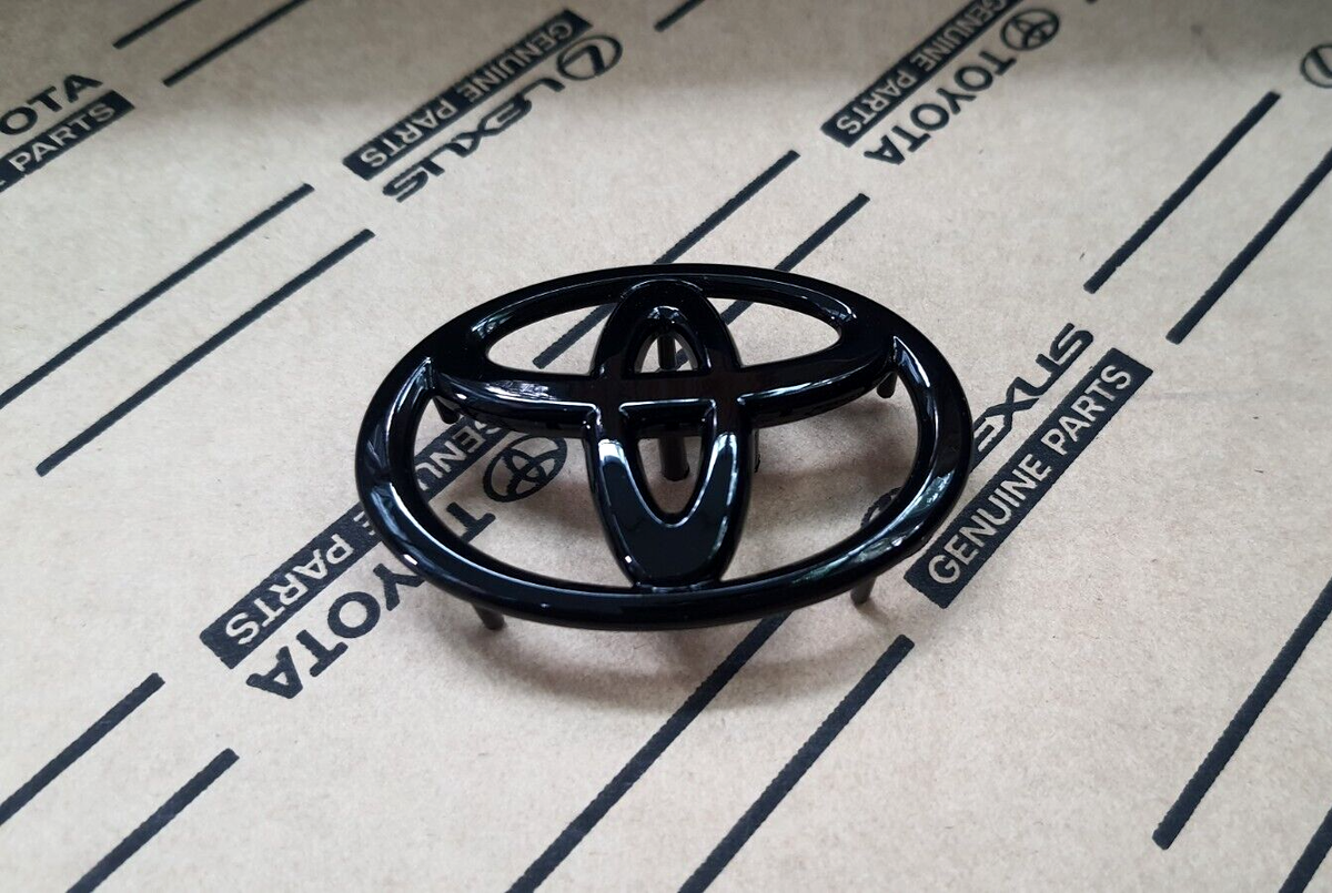 Toyota Emblem Spells Toyota