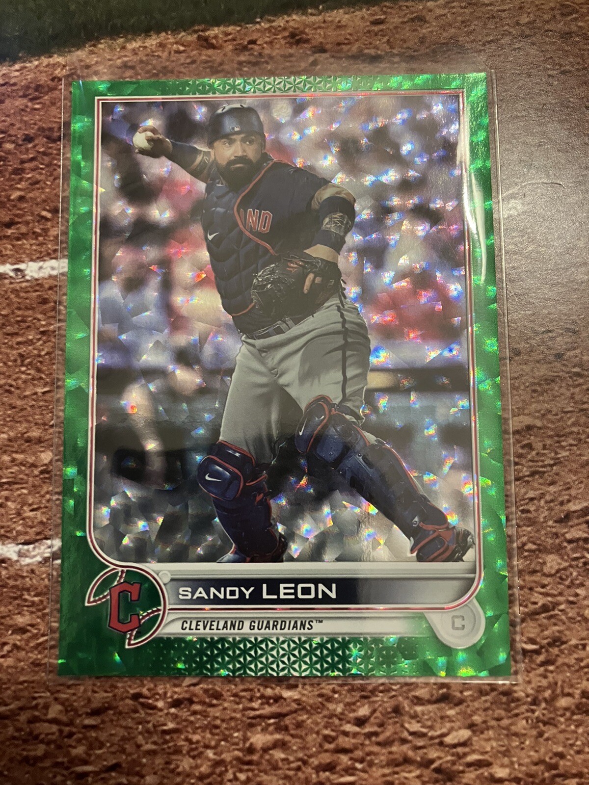 2022 Topps Baseball Series 2 - Sandy Leon Guardians Green Parallel 016/ ...