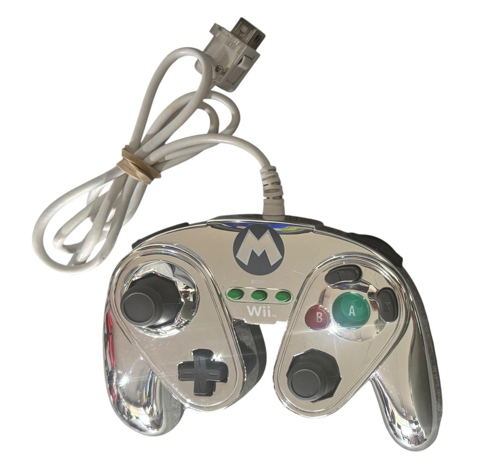 Nintendo Wii/Wii U Metal Mario Controller (085-006) Fight Pad | eBay