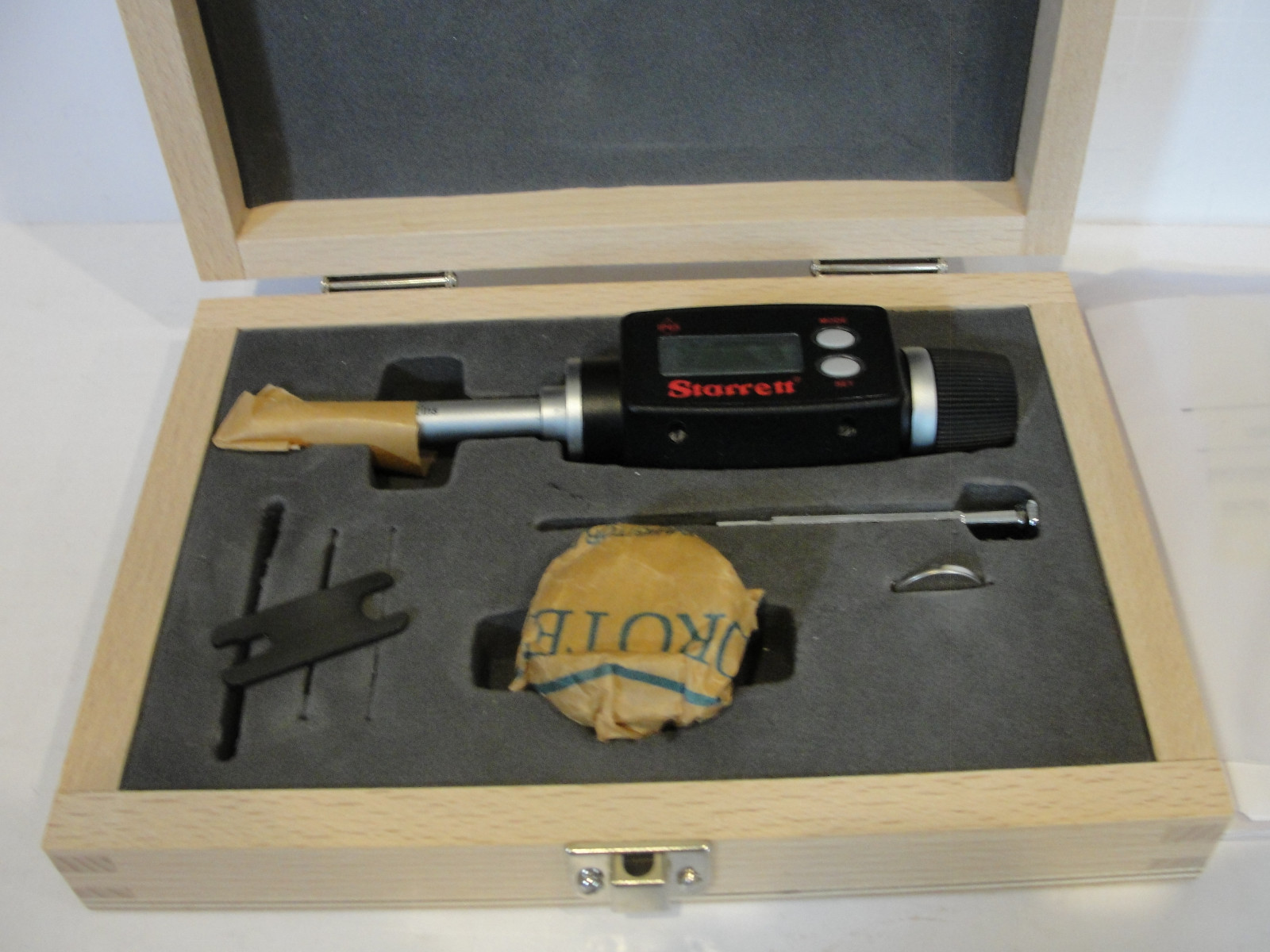 Starrett 780XTZ-500 Digital Internal Micrometer 3/8-1/2"/10-12.5mm 3 Pt ...