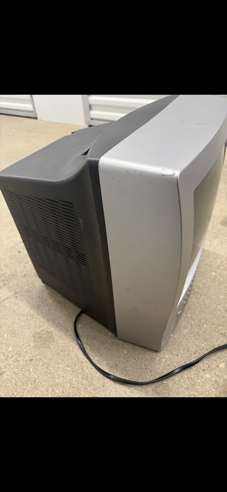 Toshiba MD13P3 13 Inch CRT TV Television DVD Retro No Remote | eBay