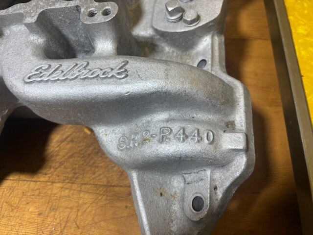 Mopar 440 Edelbrock 3315 Intake SP2-P440 Used Condition free shipping ...