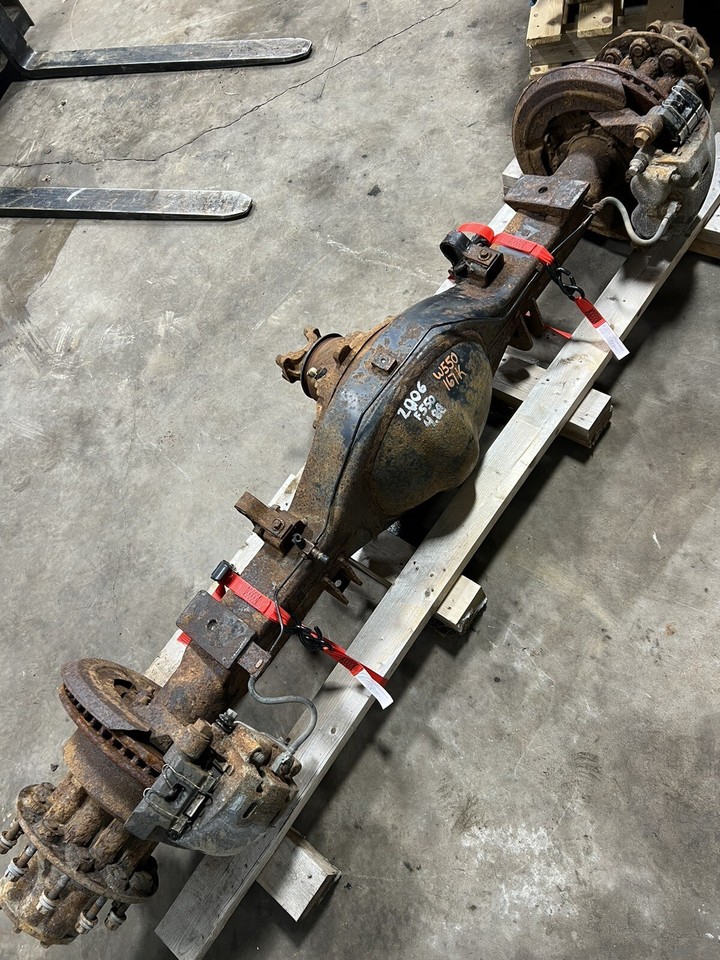 2006 Ford F550 Dually Rear Axle Assembly 10 Lug Spicer 130500 4.88 ...