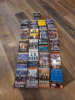 Lot Of 21 J.D. Robb Books Mystery Suspense Crime | eBay