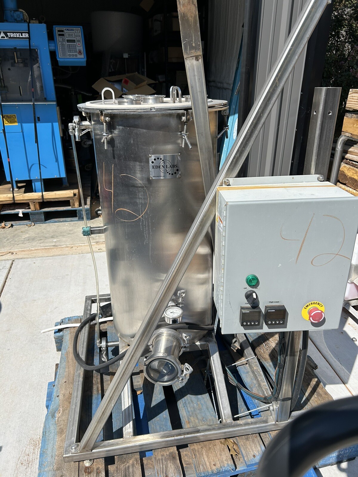 Eden Labs Coldfinger 20–30 Liter (5–8 Gallon Class) Heated Extraction ...