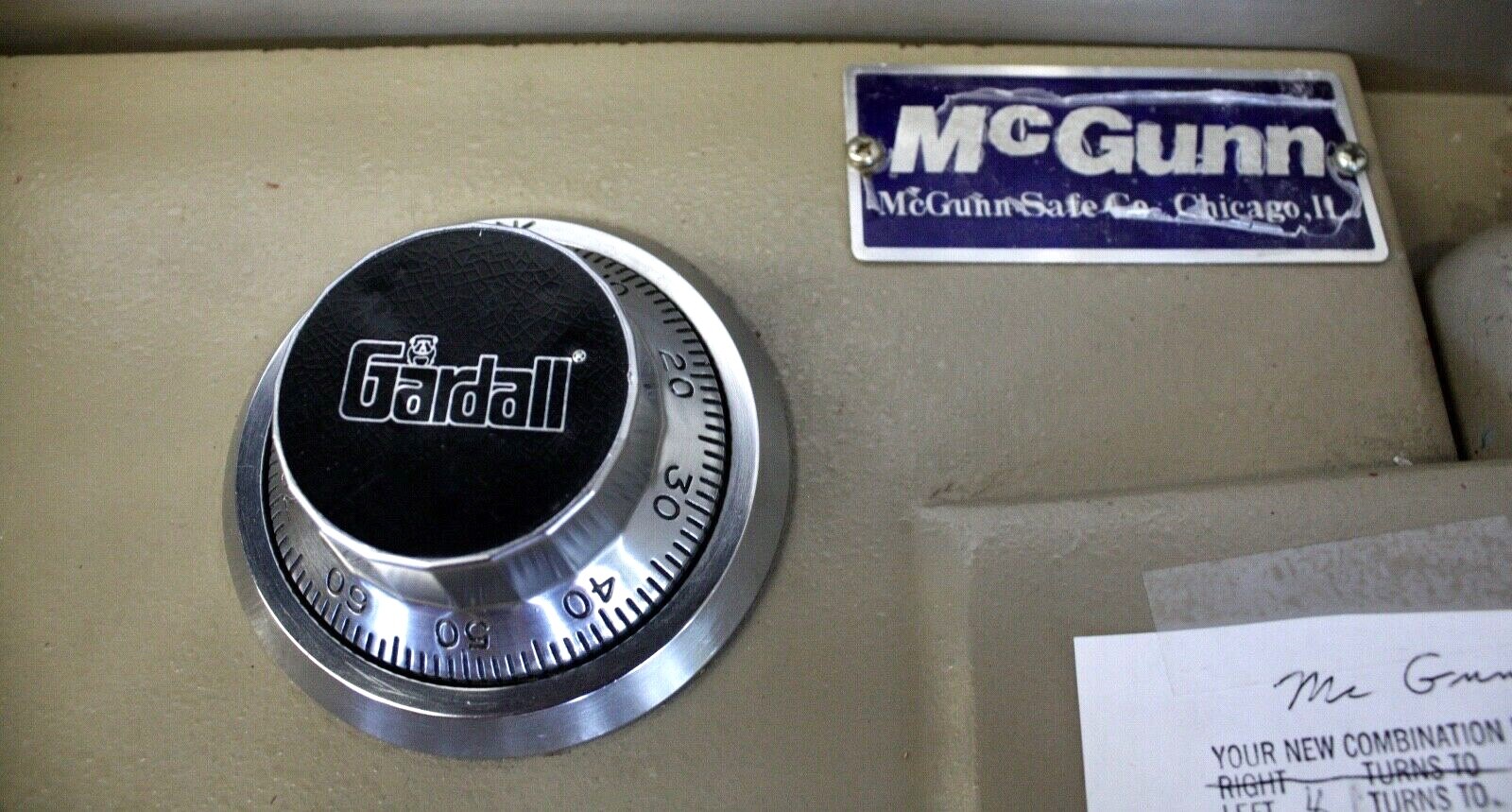 McGUNN Heavy Duty Steel In-Floor Safe.Standard Dial Combo. Cover-Plate ...
