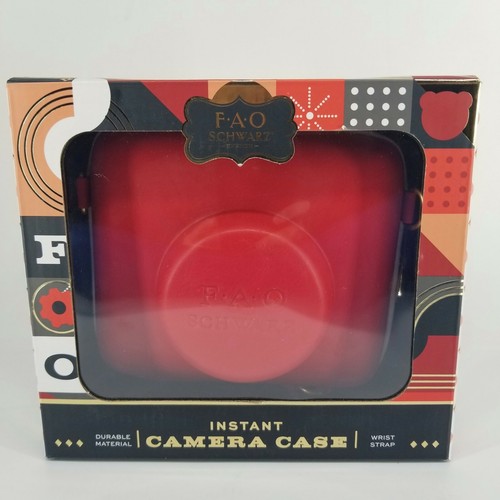 FAO Schwarz Instant Camera Case New in Box Red Leather Zip Case Wrist ...