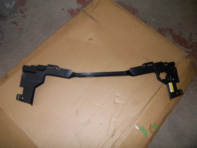 Upper Deflector Range Rover 2013- Genuine LR Part LR033414 for sale ...