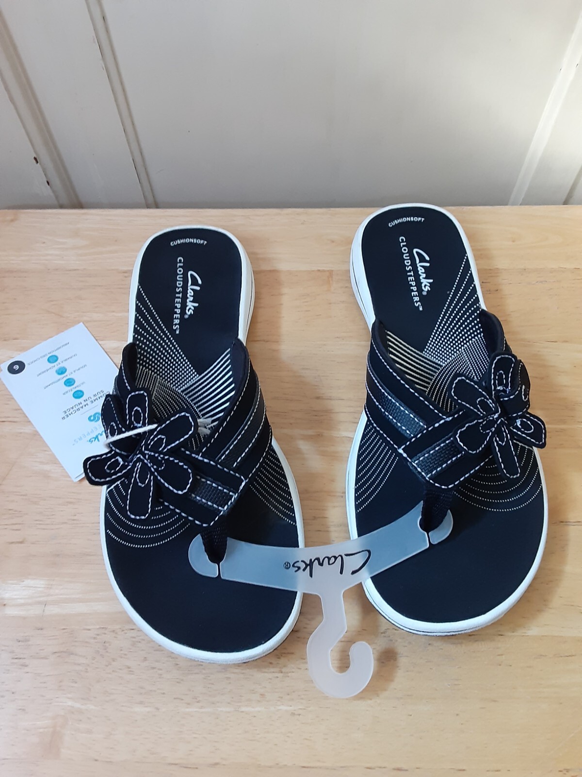 Clarks Cloudsteppers Woman's Sandals Size 6M NEW WITH TAGS | eBay