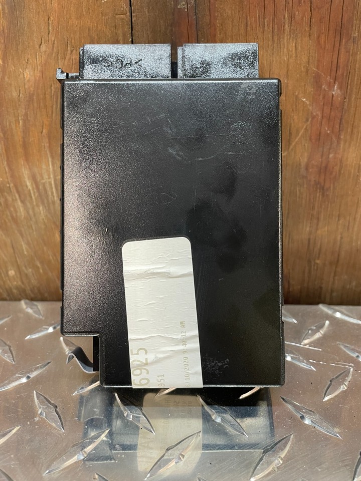 Preowned A 000 446 49 51 /001 Genuine Freightliner Video Radar Decision ...