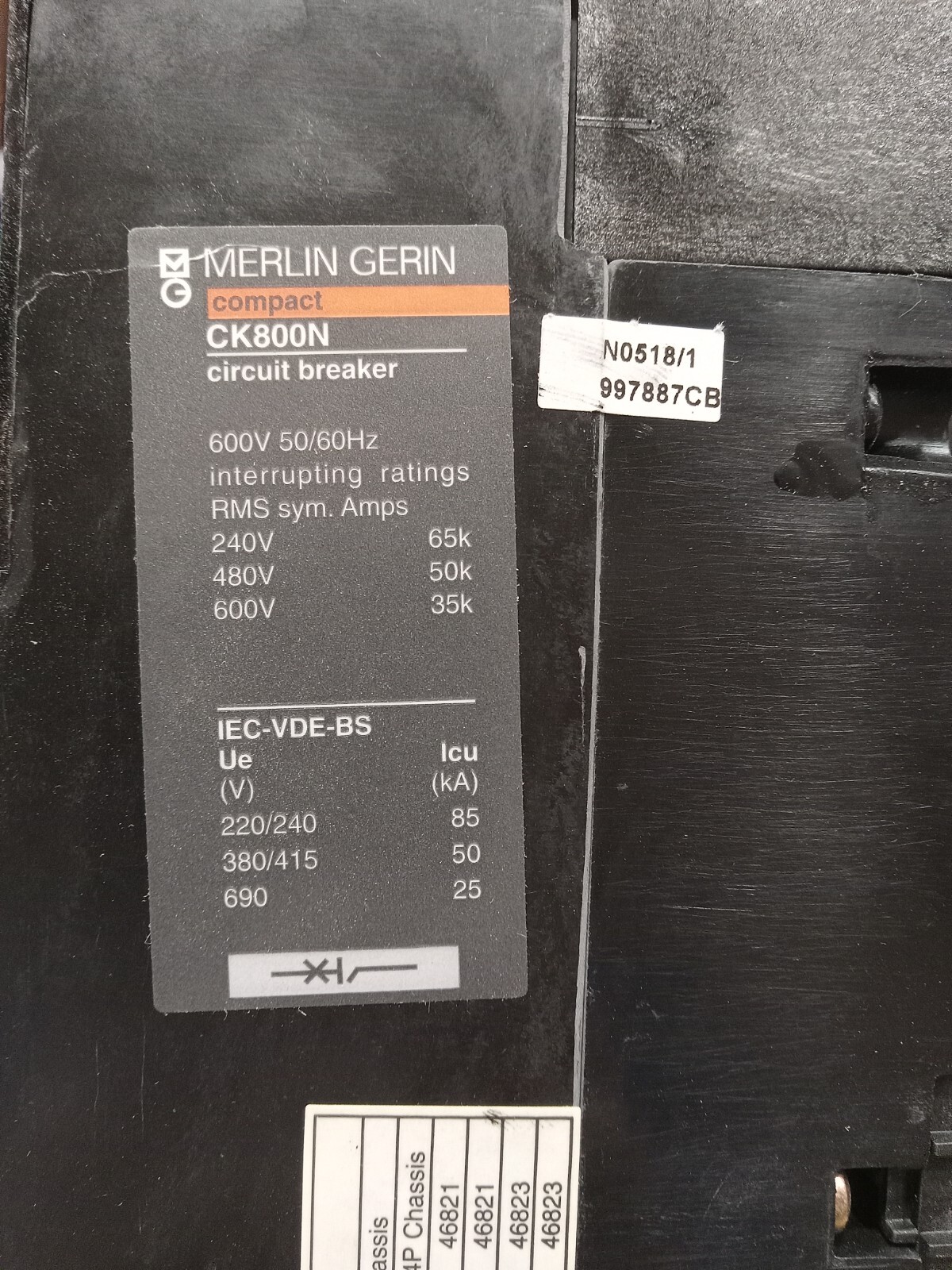 800 Amp Merlin GERIN Circuit Breaker 600v | CK800N for sale online | eBay