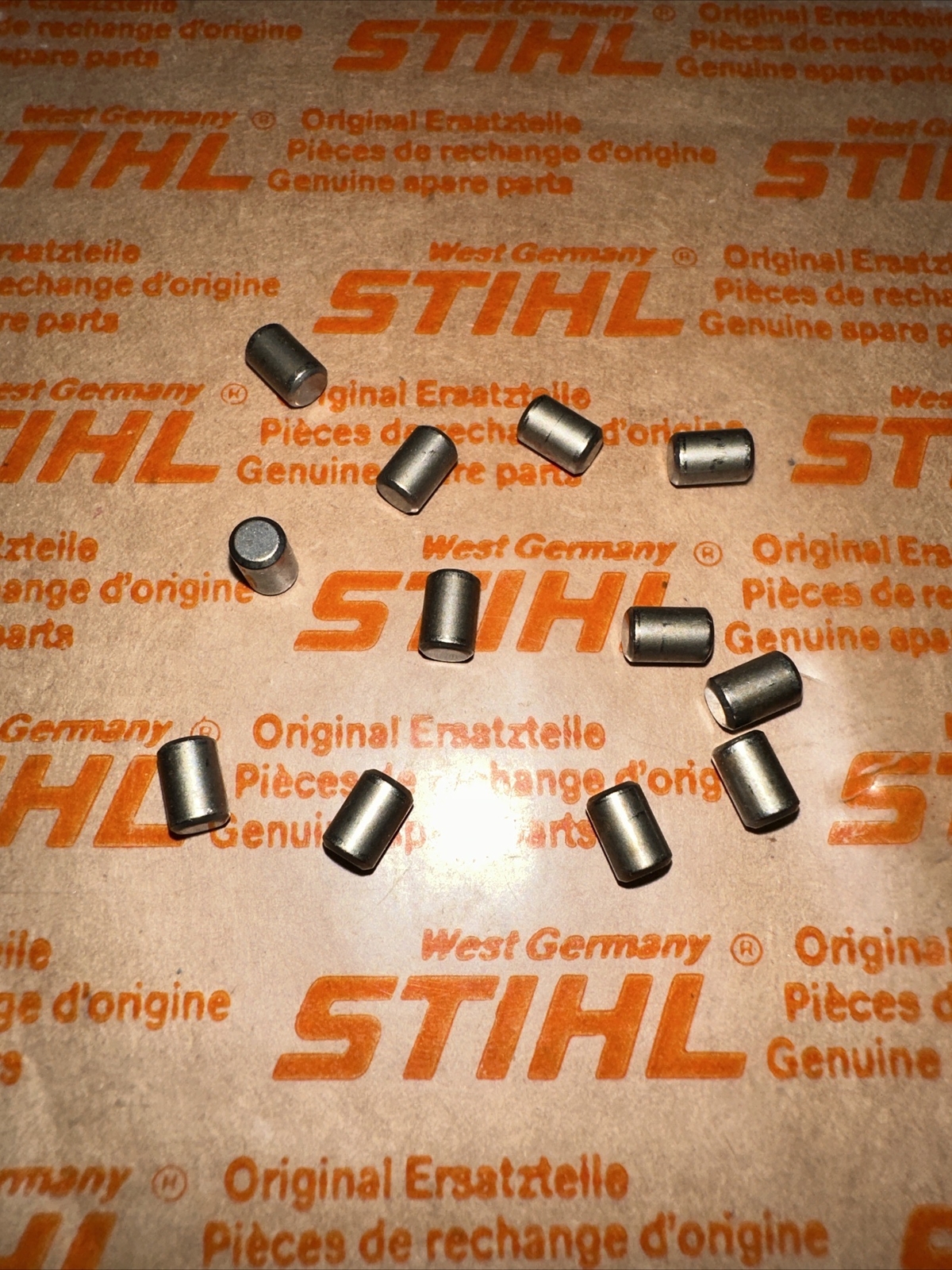 OEM STIHL ROD ROLLER BEARING 0000-987-1001 009 L 010 AV 011 AVT AVE 012 ...
