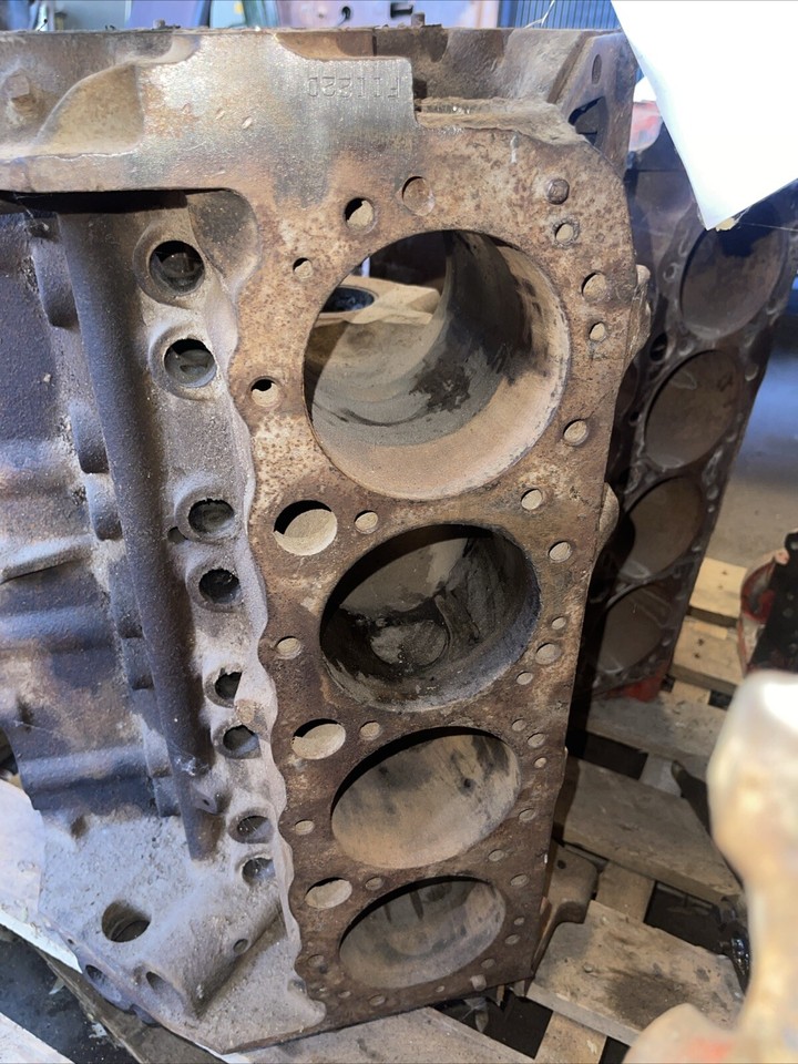 1958 Chevrolet Corvette 283 Engine Bare Block 3737739 Date K147 | eBay