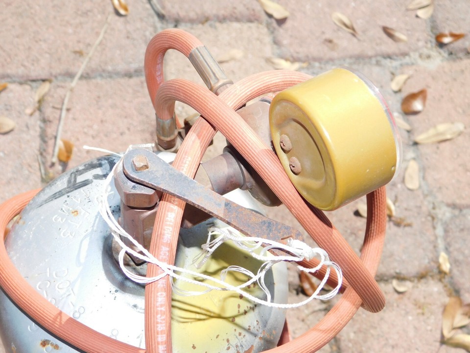 Regulator and Tank - Prest-o-Lite Acetylene Plumbers Torch - Orlando FL ...