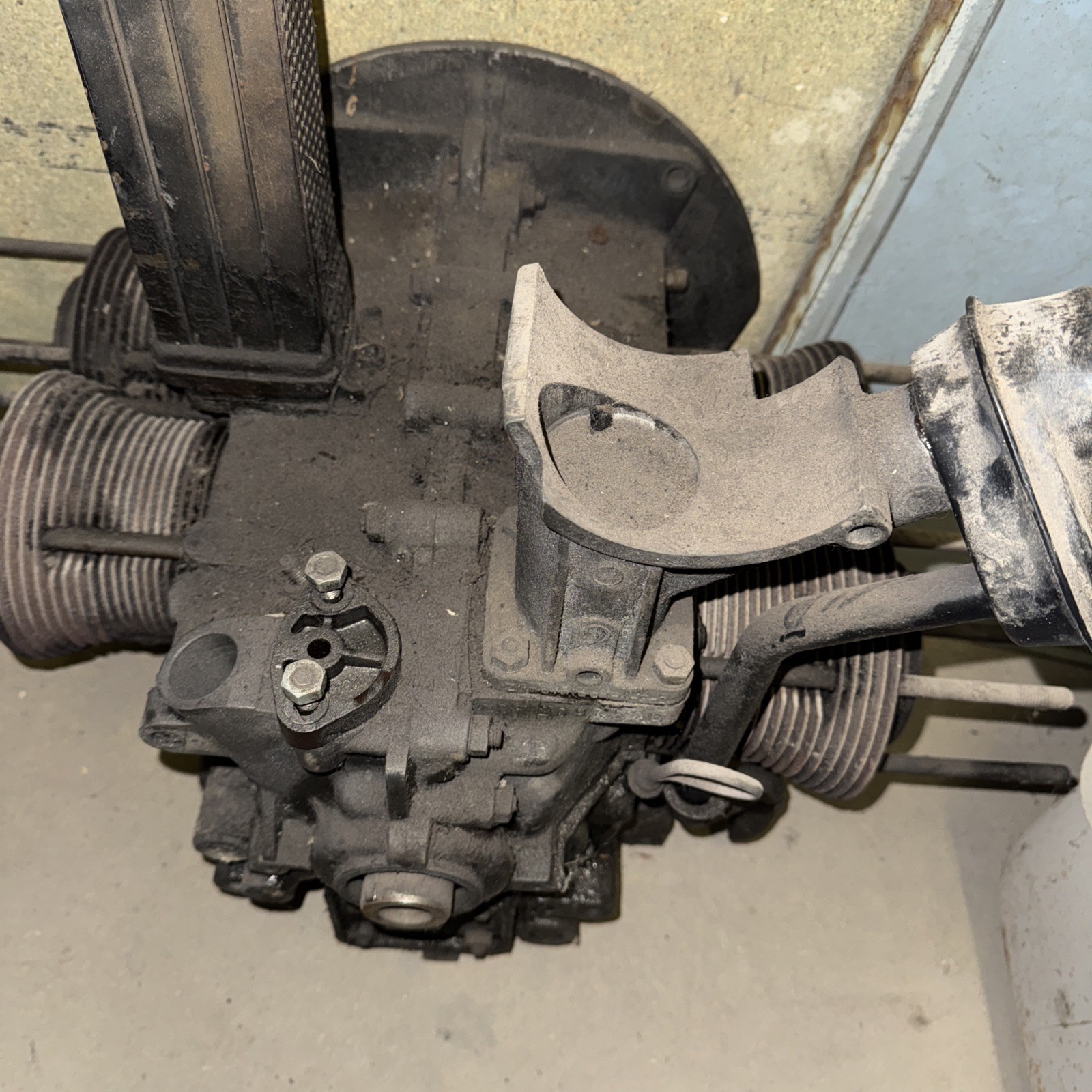 VW Beerle/split. Engine F Code Short Engine 1300. Single Port 65-70 ...