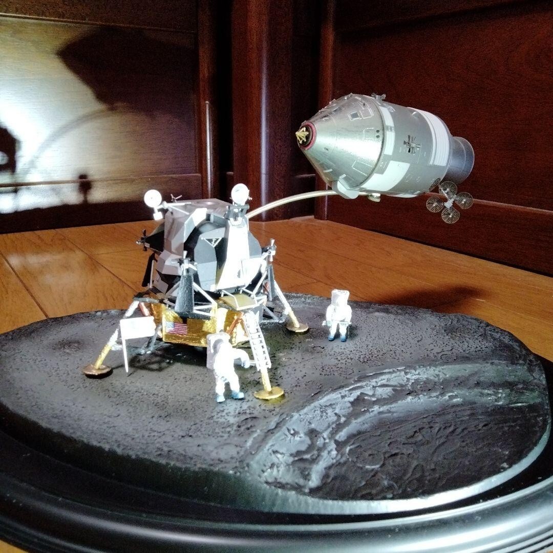 NASA Apollo 11 CSM & Lunar Module with Moon Base Model Kit 1/72 Space ...