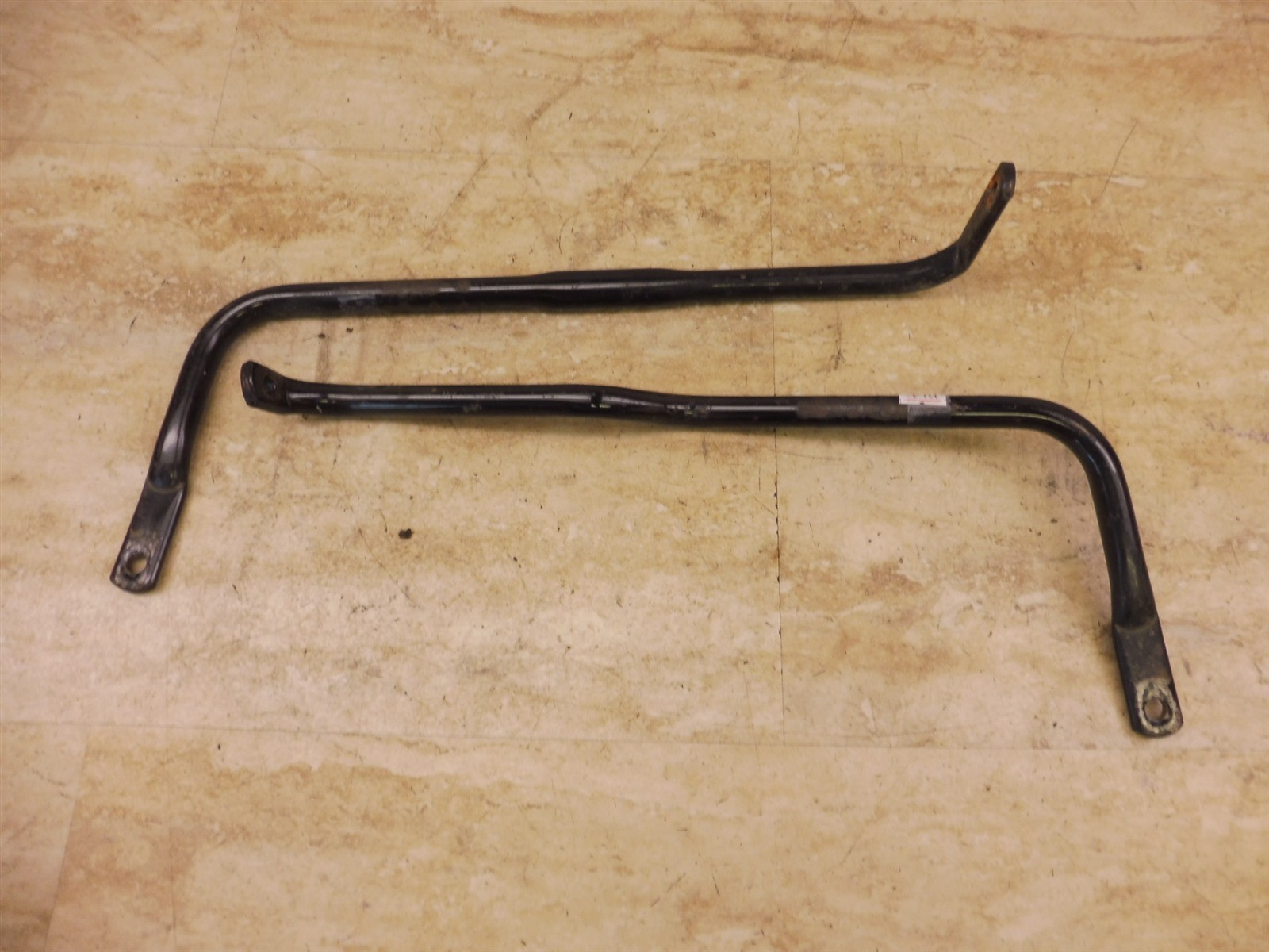 1983 Yamaha XVZ1200 XVZ12 Venture Y121-1' front fairing mount bracket ...