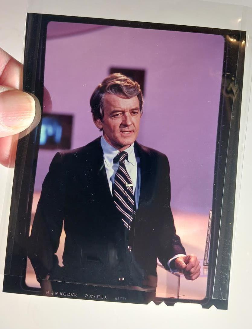 HAL HOLBROOK HOST OF OMNIBUS ABC TV SHOW 1980 PRESS KIT (1) COLOR ...