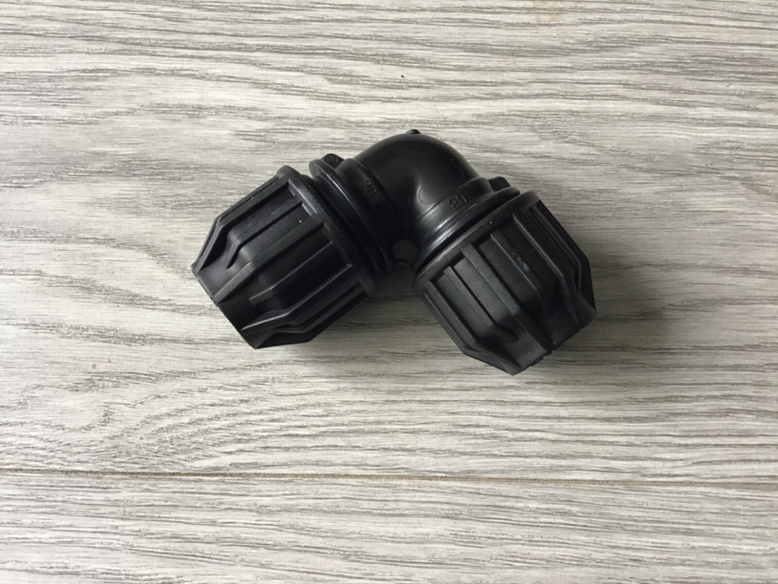 20mm MDPE Plastic Compression Fitting Water Pipe WRAS Approved complete ...