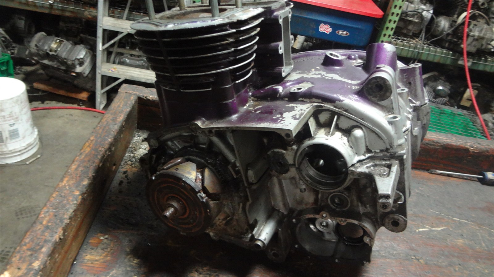 80 YAMAHA XS650 SG XS 650 YM285 ENGINE CRANKCASE CASES JUG CRANKSHAFT ...