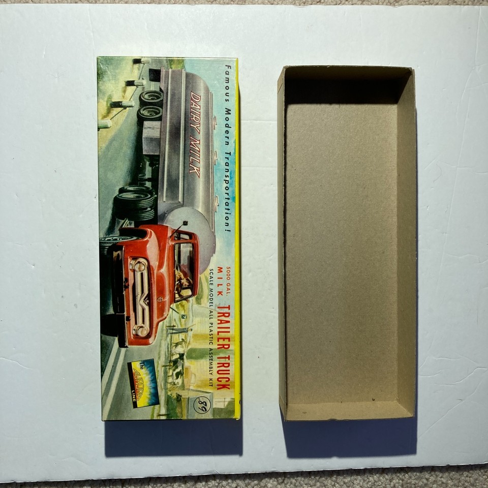 1958 Aurora 5000 Gal. Milk Trailer Truck Model Kit #681-89 | eBay