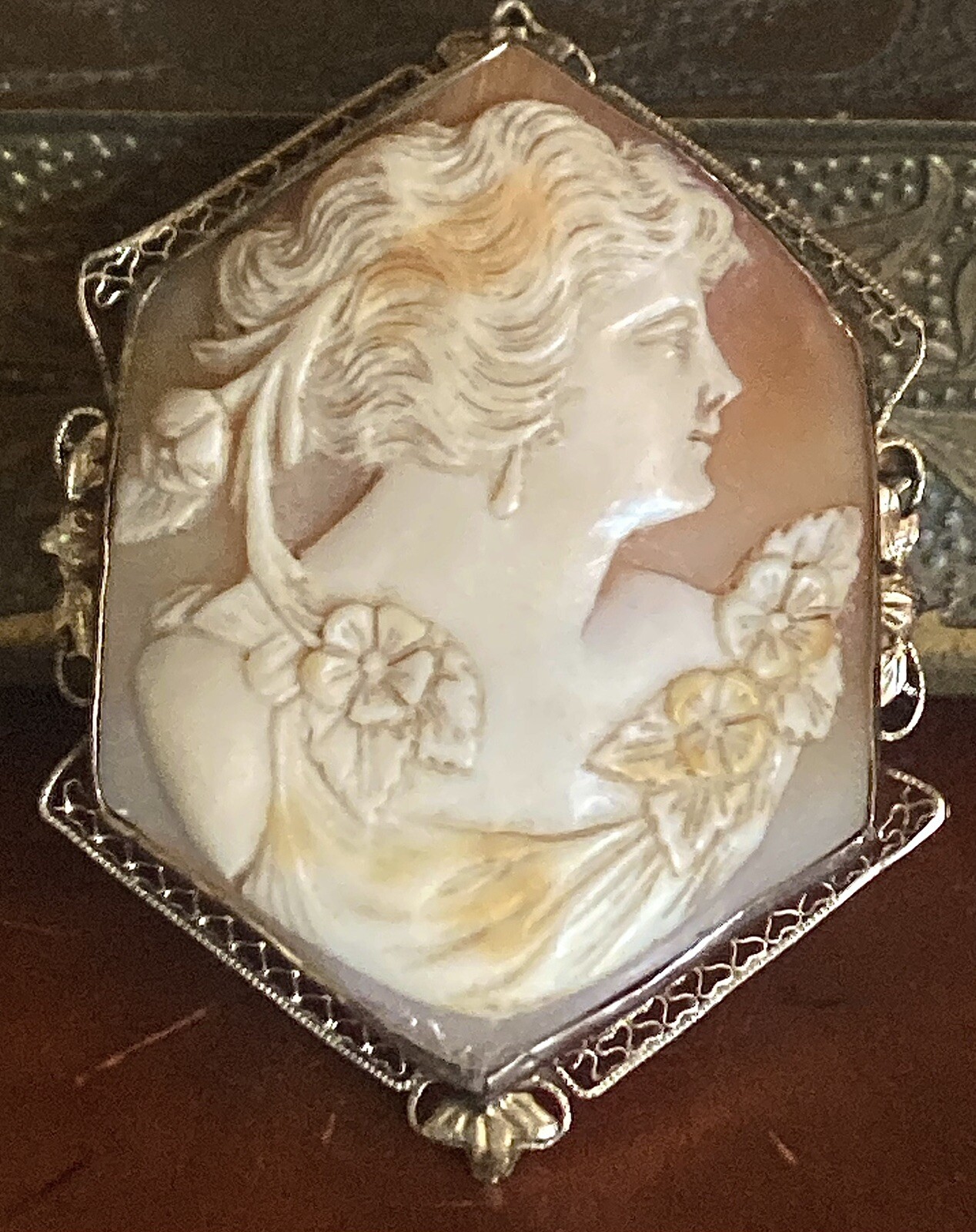 Antique 14K Large Shell Cameo - Gem