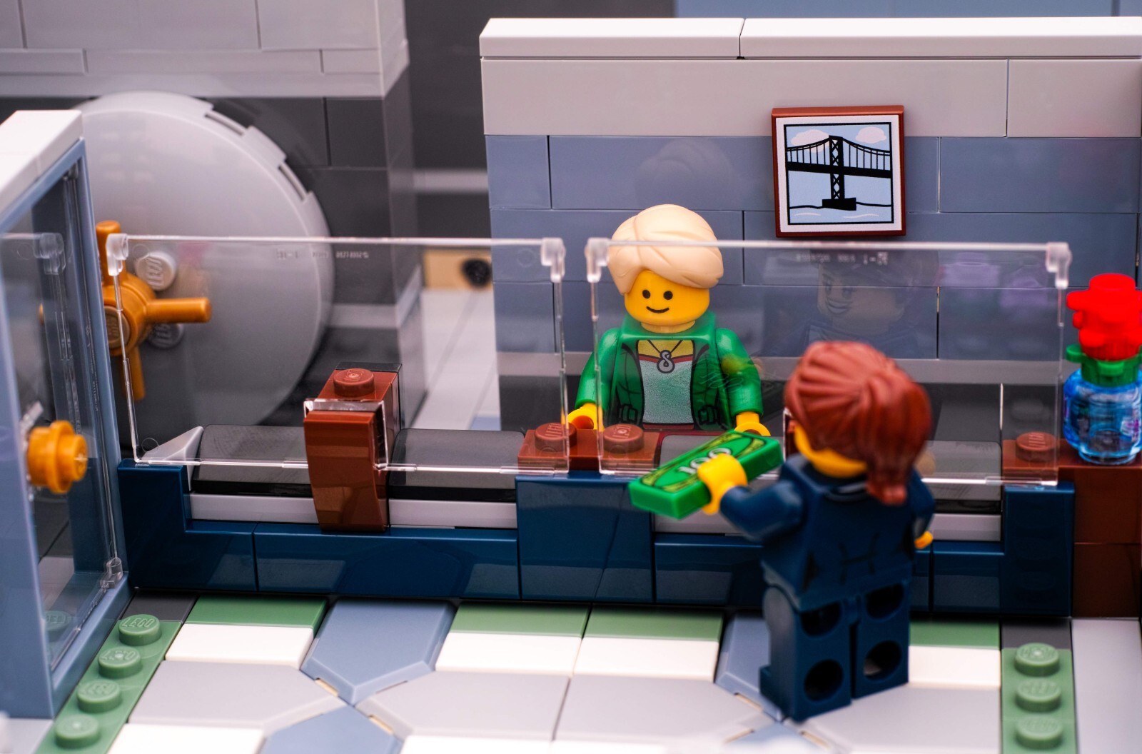 NEW DIY Brick Bank 10251 pcs 2413 Building Blocks Set City Toys Set | eBay