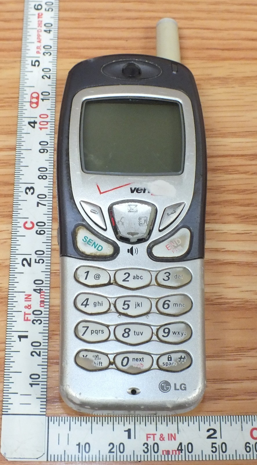 Genuine LG VX2000 (Verizon) 3G CDMA Bar Phone With DC Power Supply ...