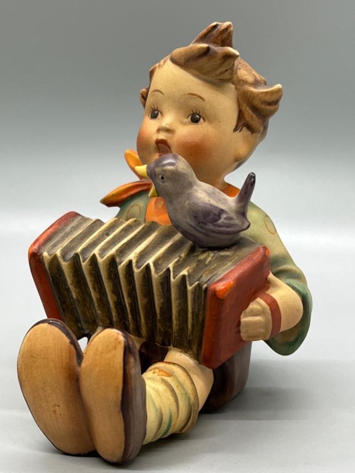 Goebel Hummel Let's Sing Figurine TM2 Boy w/ Accordion #110 Great Cond ...