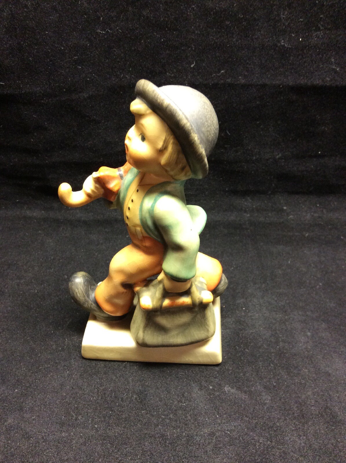 GOEBEL HUMMEL FIGURINE MERRY WANDERER 11/0 TMK 5 (WW9) | eBay
