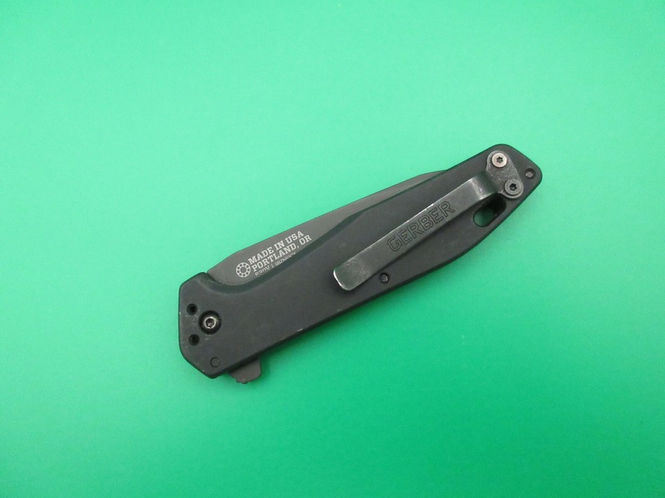 Gerber Fastball Liner Lock Flipper S30V Folding Plain Edge Pocket Knife ...