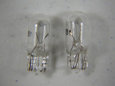 Lionel Trains Light Bulbs # 161-300 Wedge Base 14 V Light Bulb - Clear ...
