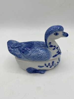(99b) Blue &White Ceramic Duck - Hand-Painted Trinket Box Tureen ...