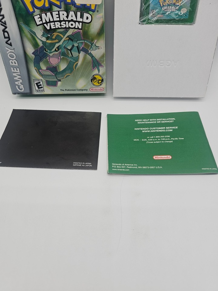 Pokemon Emerald - Nintendo Game Boy Advance CIB!! | eBay