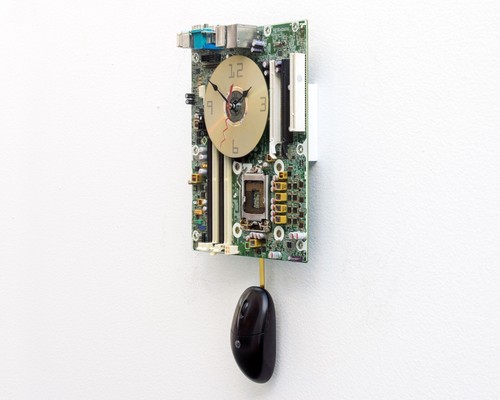 Recycled Computer Motherboard Pendulum wall clock, Quartz, time ...