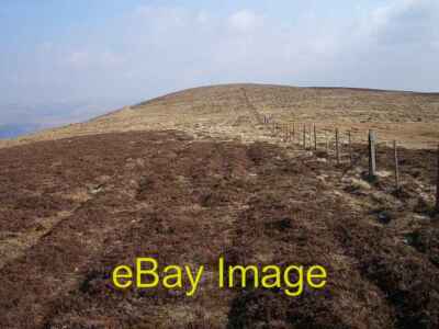 Photo 6x4 Ridge top fence Meall a' Choire Bhuidhe/NO0670 Looking along ...