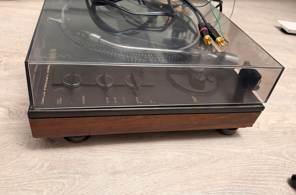 Hitachi HT-460 Direct Drive Auto Turntable Record Player NEW CABLES SEE ...