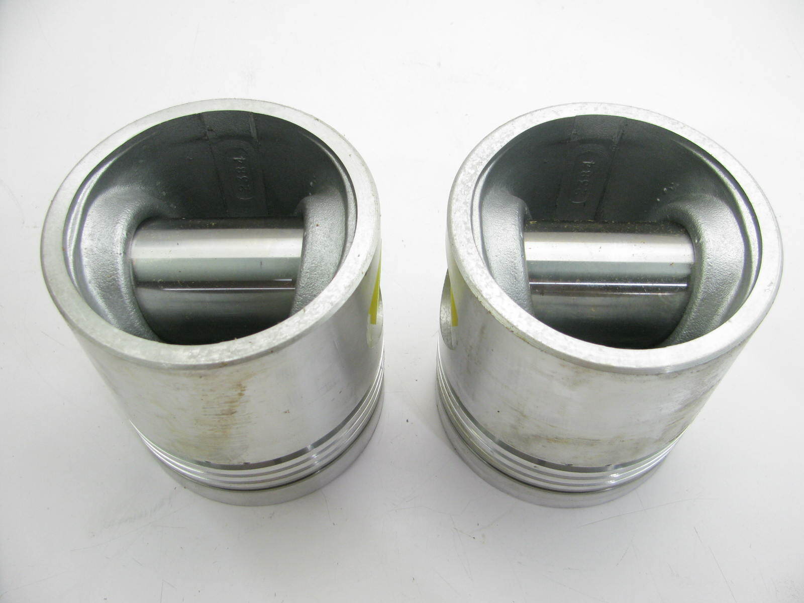 (2) MACK END-673 ENDT-673 ENDT-675 Engine Cylinder Sleeves, Pistons ...