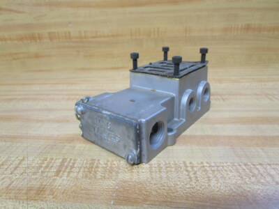 Mac Valves 10825 Solenoid Valve Base | eBay