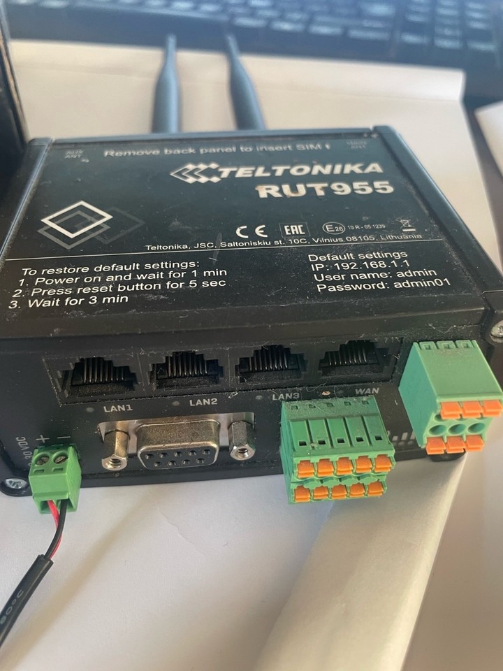 1x Used Teltonika RUT955 Dual SIM 4G LTE WiFi Router with PSU and ...